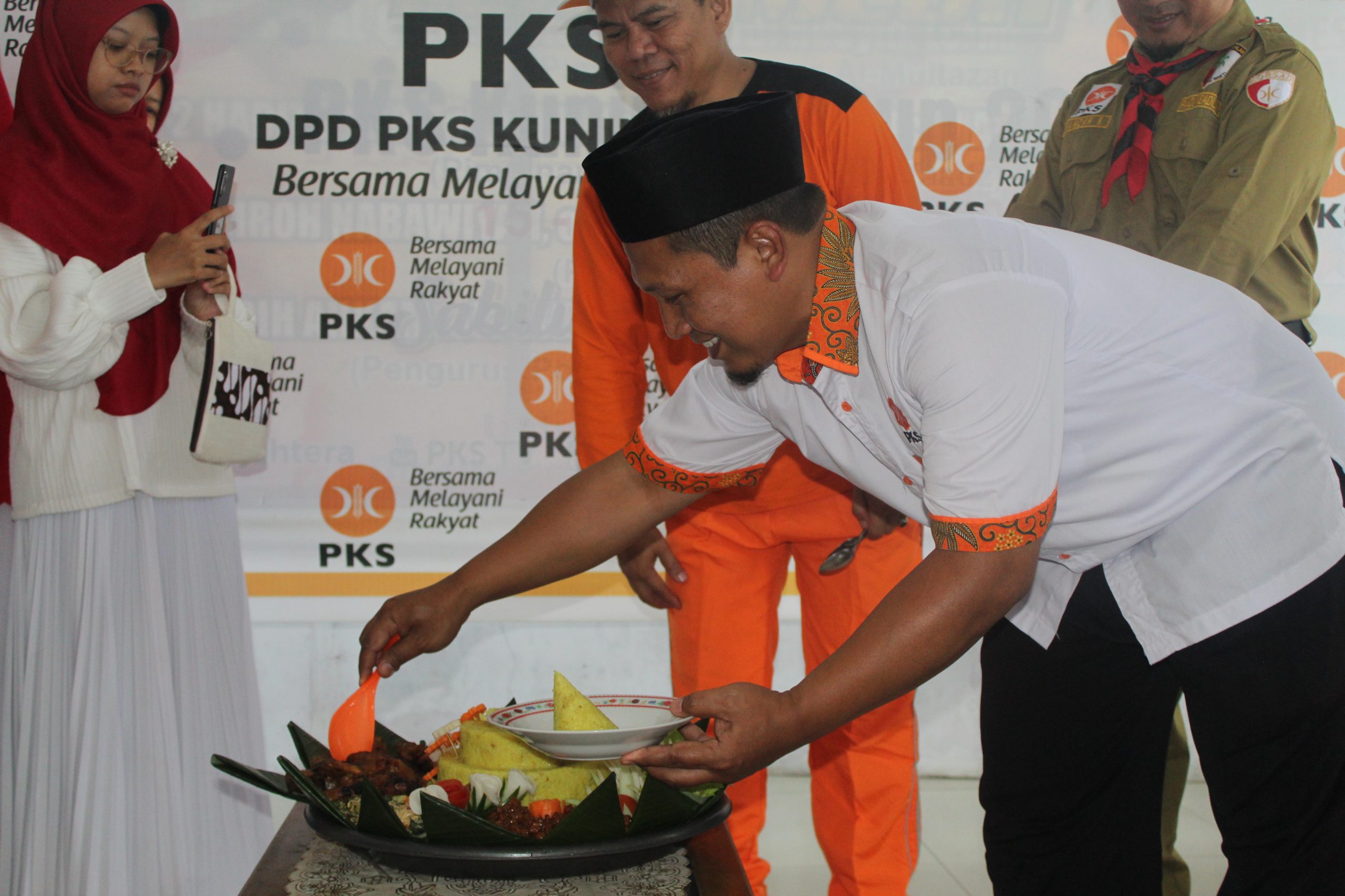 Peringatan HUT Kemerdekaan ke- 77 RI, DPD PKS Kuningan Usung Tema ...